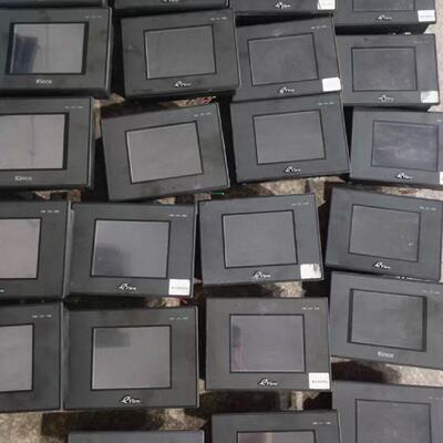 拆机步科MT4310C显示屏功能正常一百多个量大从优需要的议价