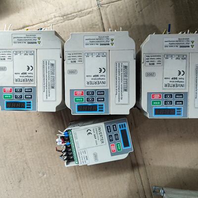 溢价-JSCC精研变频器B0750.75KW功率三个