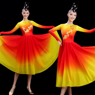 现代舞蹈服装演出服女飘逸2024新款时尚广场舞连衣裙艺考表演套装