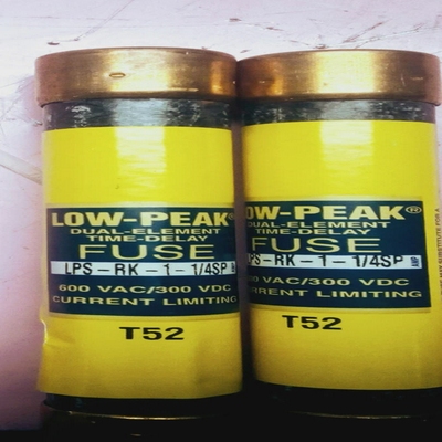 EatonBussmann11/4ATimeDelayFuseLPS-Rk-Spseries600VA