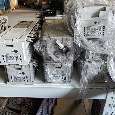 三菱FX5U80MTES实物图议价共拍前询价
