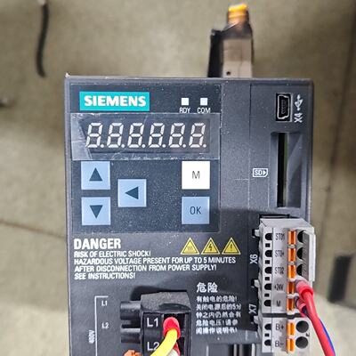 溢价-V90驱动器6SL32105FE110UF00.