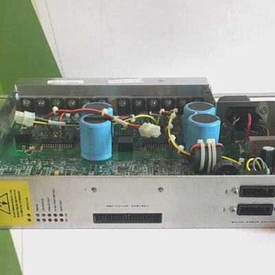 Adept  DUAL E AMP  1034110010  0000082411