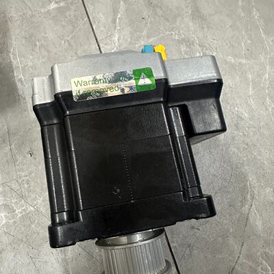 议价--施耐德一体化电机LMDCE851 ，现货拆机还剩5台！打包可