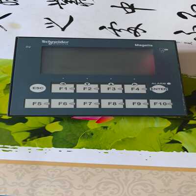 施耐德XBTRT511功能完好—实物拍摄—看好拍--议价商品