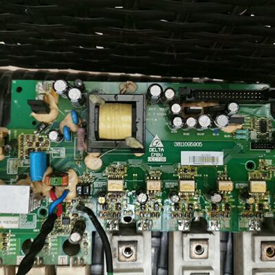 台达变频器VFD150V43A2驱动板VE电源板测原厂