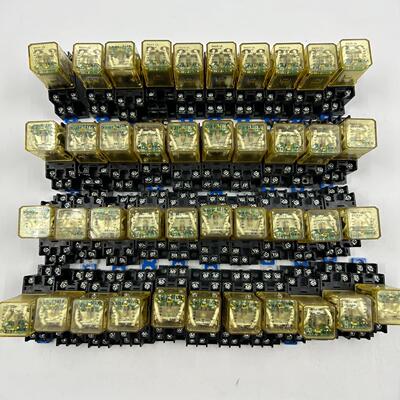 和泉继电器RM2S-ULDC24V成色可充新功能正常成议价商品