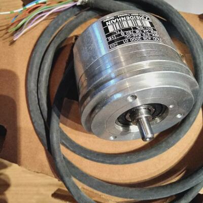 Encodeur Heidenhain  ROD 426 2000 01 03K   Id.Nr. 3768460C
