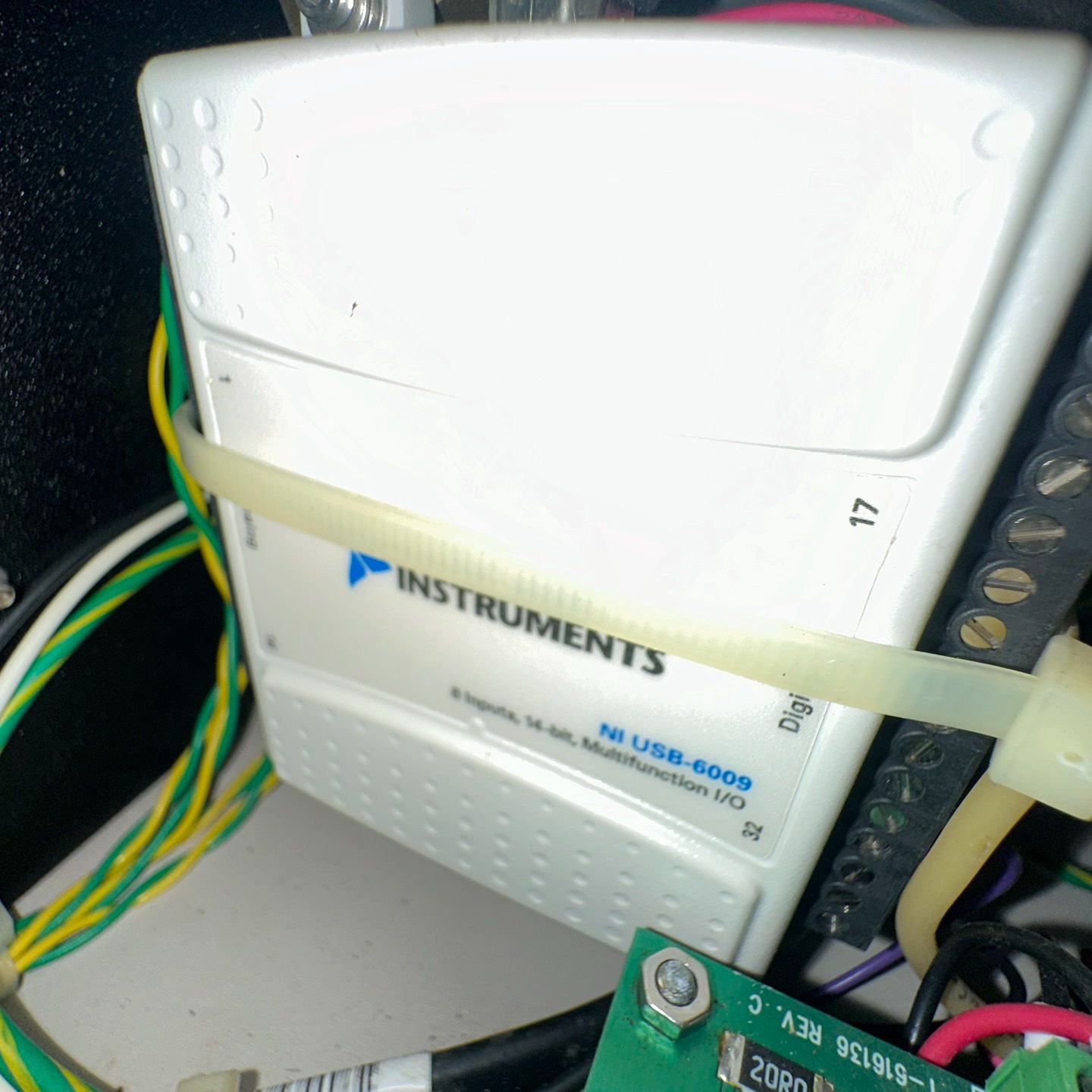 原装 USB-6009 DAQ数据采集卡77-议价
