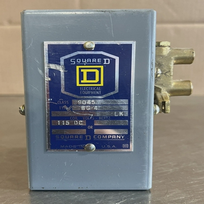 SQUARED9045BG-4NosSurplus无盒