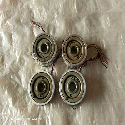 HAROWE编码器15BRCX-601-K10四个