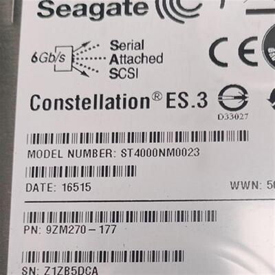 02359093   4TB 72K 35  S5500T S2600T 4TB 72K 35 SAS 硬盘