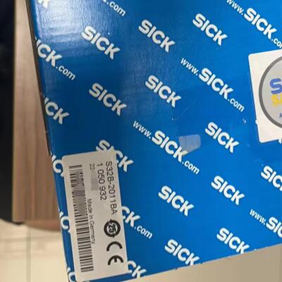 询价拍~S32B-2011BA 1050932 西克 安全激光扫描仪