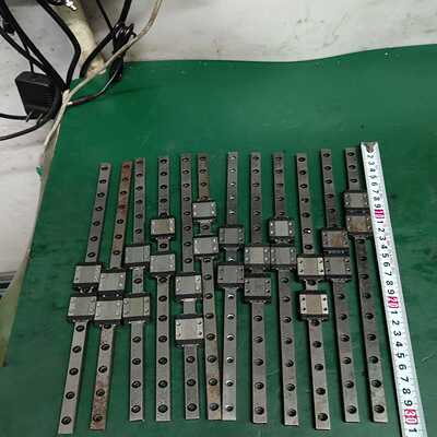 询价~806.mgn9c导轨滑块  轨长30cm 12轨24块价