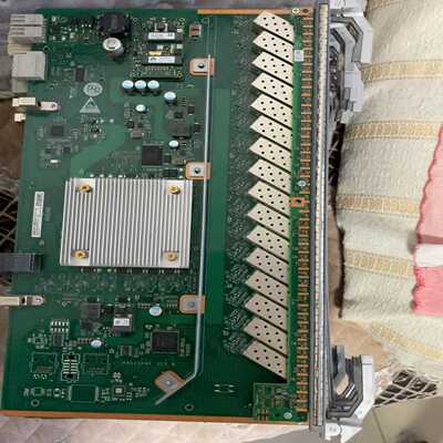 AHPF全新原包诺西700兆RRU   15套