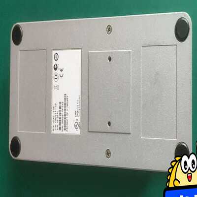 NIcDAQ-9181模块。