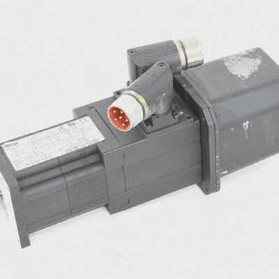 LENZE MCS 06C60SVMP1A11NST5S00NR3SU ServoSynchronmotor