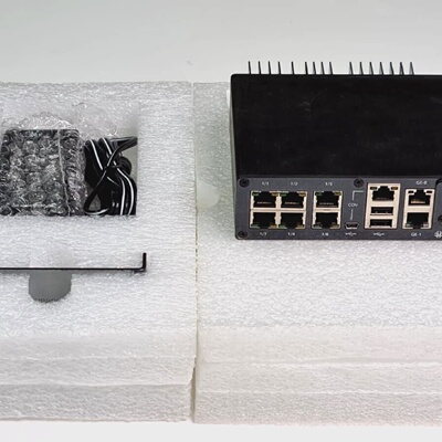 Uplogix 500 Local Manager WCables and Power Supply Via Dhl E