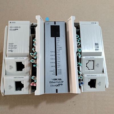 询价-禾川总线plcQ11200D成色新