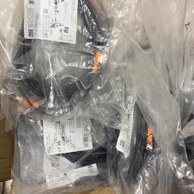询价~ifm易福门连接线缆23个evc145，10个evc142，