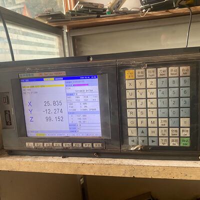 议价Xinkerui New1000micb3 Cnc Milling Machine System Disasse