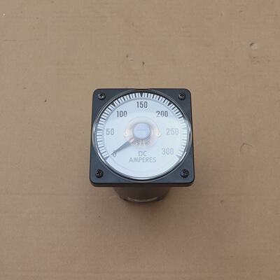 YOKOGAWA DC AMPERES METER YEW IM0681LERS
