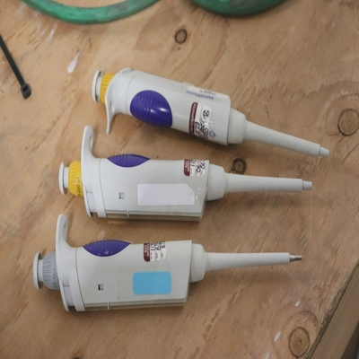 LOTOF3MettlerToledoVoluMate20-200UL0.5-10UL