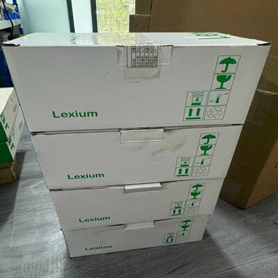 BCH2HF0733CA5C电机原包装4台库询价