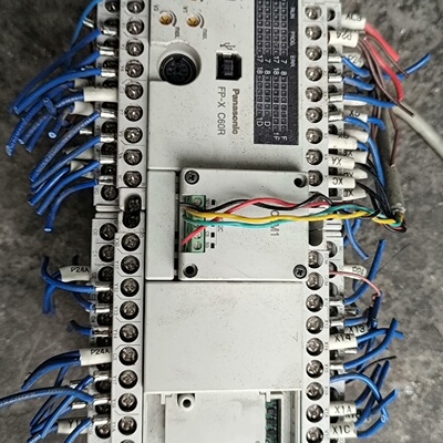 议价PLCFPXC60R实物图功能完好议价