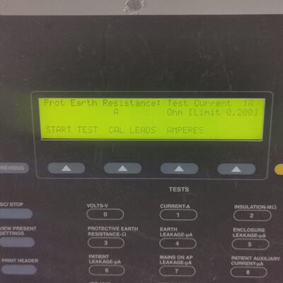 Fluke 601 Pro Series XL International Safety Analyzer  WITHO