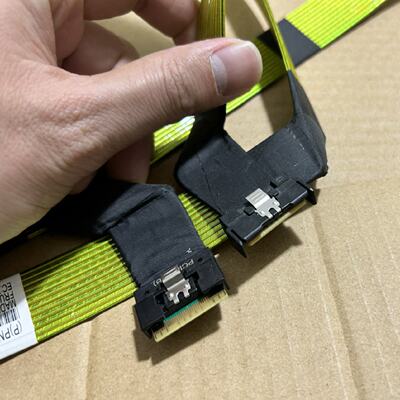 供应原装SlimSAS线 NVME MCIO 8x转SFF-8654 8i 背板数据线 90CM*