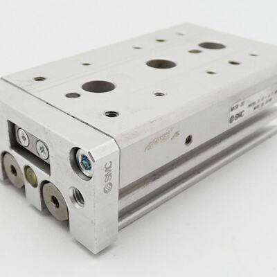 SMC MXS830 01507 MPa Kompaktschlitten Fhrungszylinder used