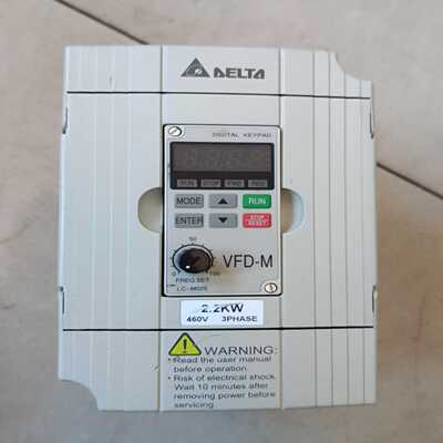 2.2KW变频器VFD022M43B现货，.