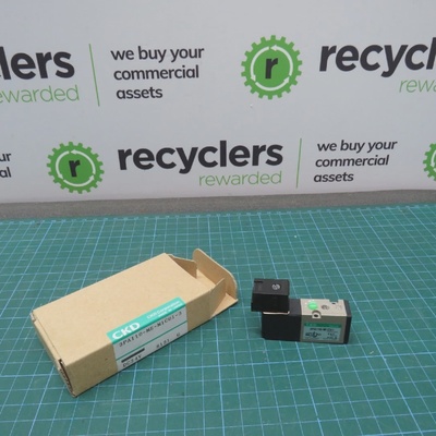 CKD 3PA110M1C013 DC 24V 8131G