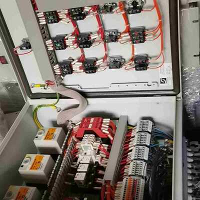 a施耐德/CLIPSAL 奇胜 C-Bus2 L5504D2