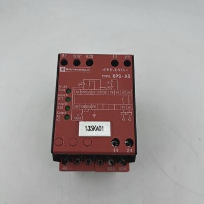 TELEMECANIQUE XPSAS SAFETY RELAY XPSAS5140 24VAC USED  WORKI