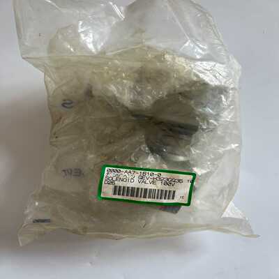 议价产品OMRONPLC拆机一套，CJ2M-CPU33 PA202，ID