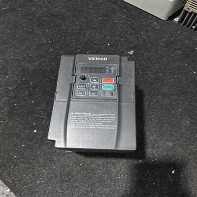 伟创变频器AC70E-S2-2R2G2.2KW220V二