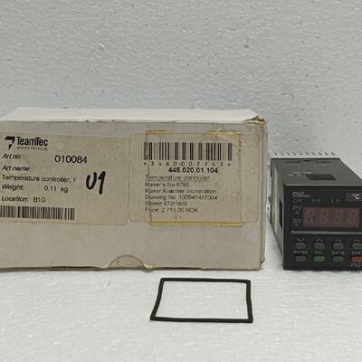 Fuji Electric PXZ4 Temperature Controller PXZ4TAY25V TeamTec