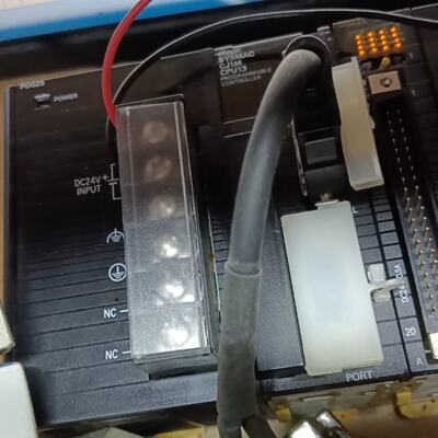 欧姆龙CJ1MCPU13功能完好各端口功能可以测试好-议价