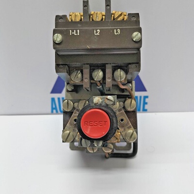 CutlerHammer 617221 9586H6773B 3P 30A 600V Coil Starter Moto