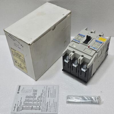 Disyuntor Terasaki H100NF 40A 3 Polos TemBreak 2 MCCB PMC 50