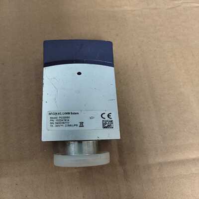 INFICONPCG550真空计，成色如图，功能正常，要【卡奥电子】