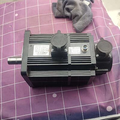 YAKOTEC伺服电机型号ASMJ131525BB，议价商品