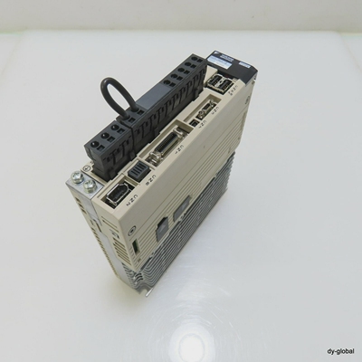 YASKAWASIGMA5UsedSGDV-2R8A11B002000400WDRV-I-25909C16