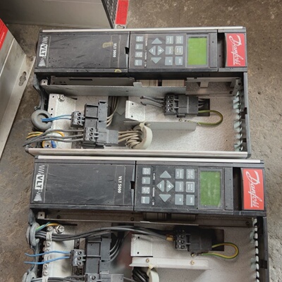 溢价-丹佛斯变频器VLT5000VLT5002PT5C20ST