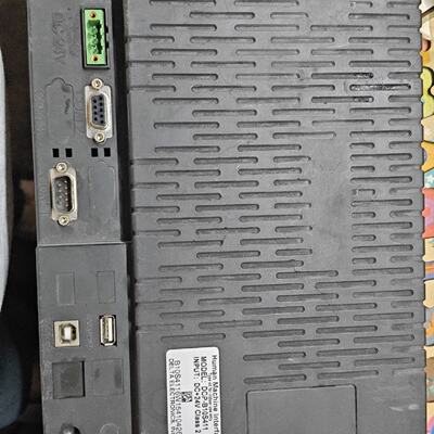 询价/台达触摸屏DOPB10S411件成色如图