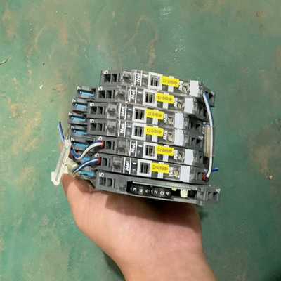 德国Luetze吕策继电模块716410，7个，有一个询价