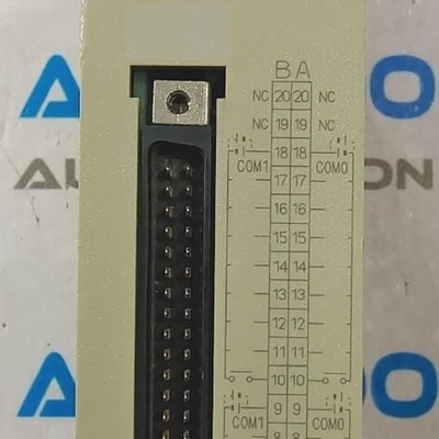 1PC Usado Mdulo OMRON CS1WID231