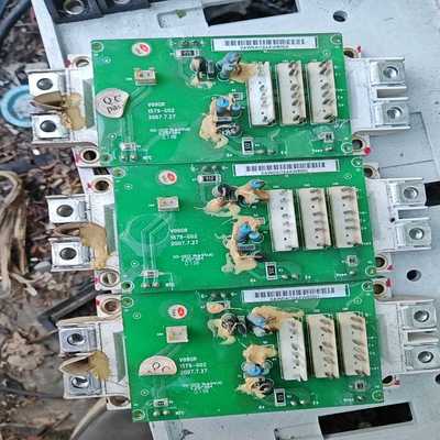 成色不错IGBTFF300R12ME3如图三块。询价